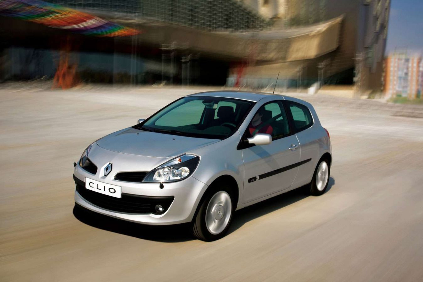 Renault Clio: 30 anni di storia — WeDrive